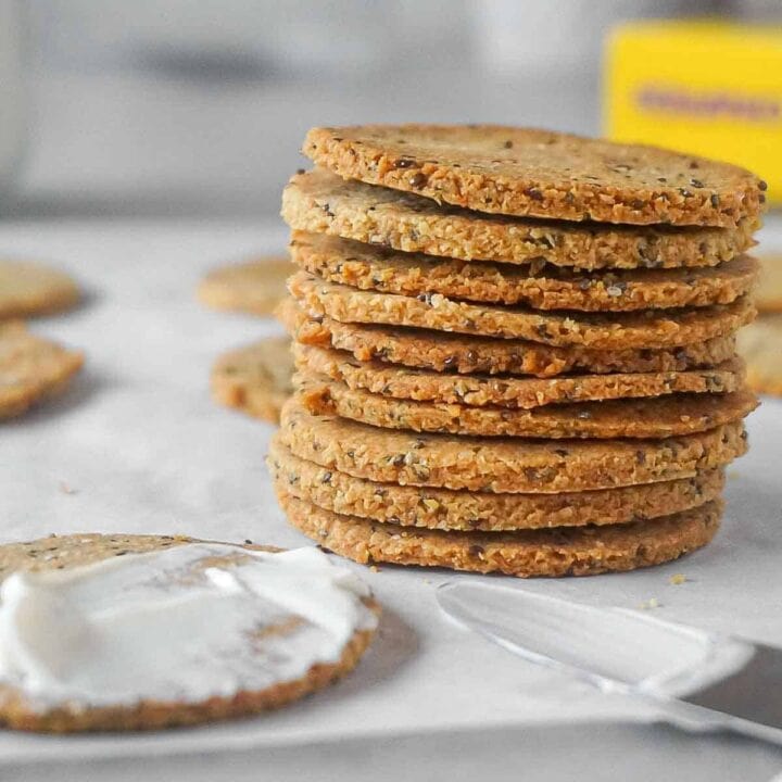 Low Carb Chia Crackers (Keto & Gluten-free) - Here To Cook